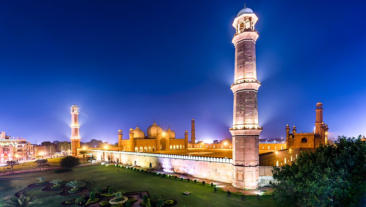 Discovering the Wonders of Pakistan | World Holiday Vibes Blog